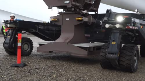 Blade mover – a flexible dual transport system - Wind farm BoP